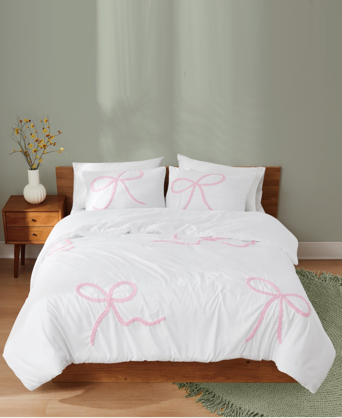 Click here for Truly Soft Textured Bow 3-Piece Comforter Set  Ful... prices
