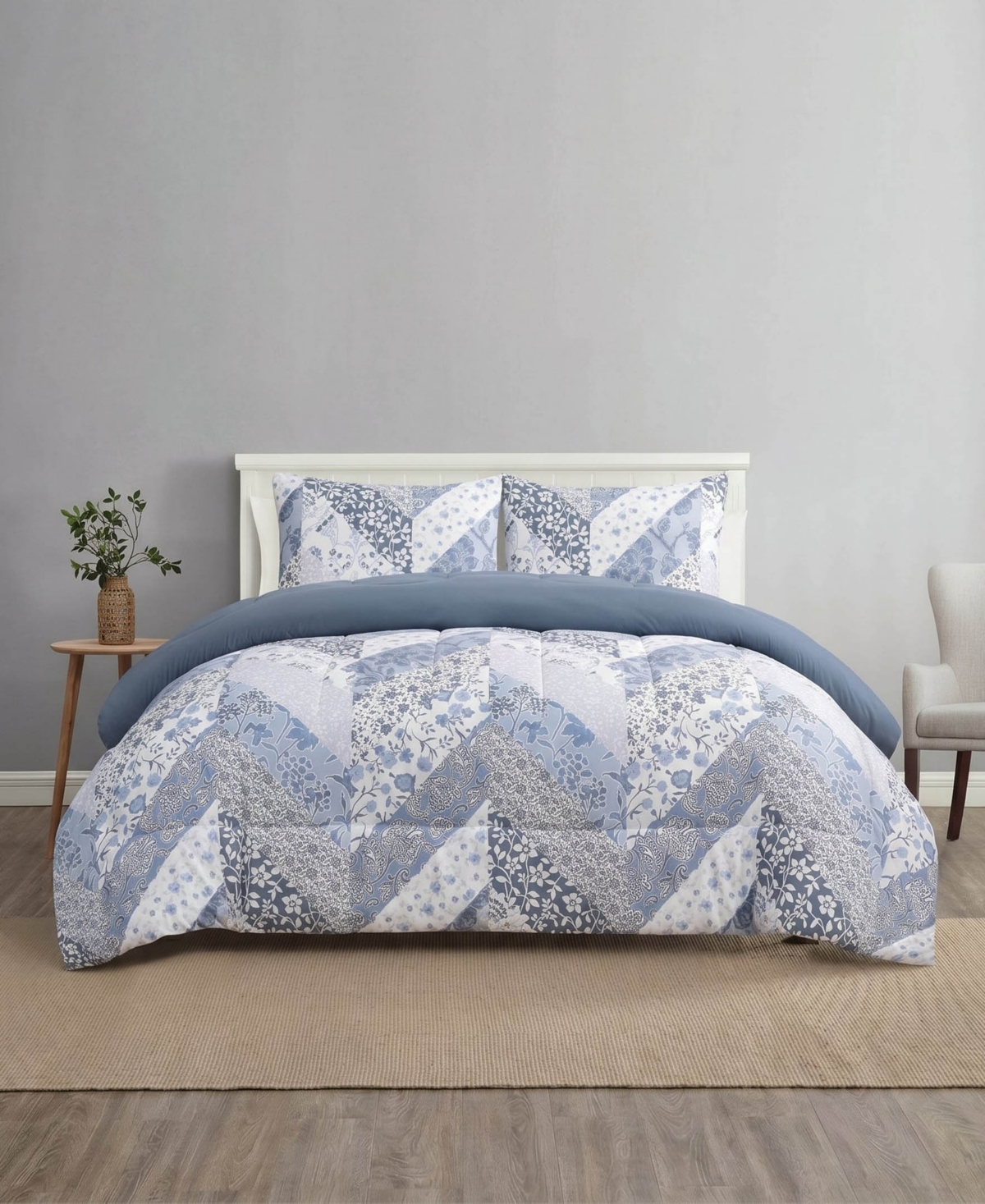 Click here for Bryony Floral Soft Patchwork Design 3-Piece Comfor... prices