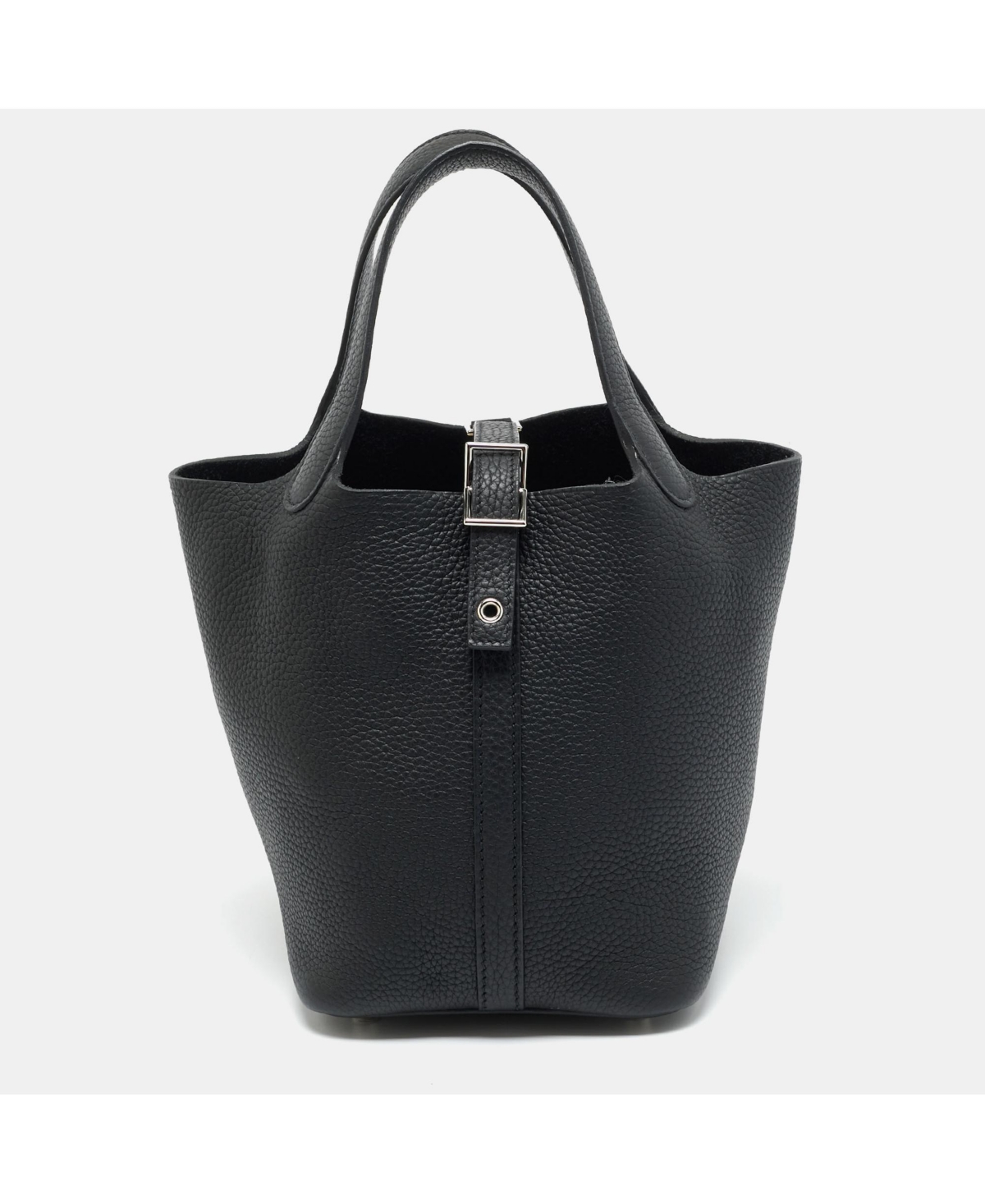 Click here for Pre-Owned HERMES womens Birkin 40 Bag in Taurillon... prices