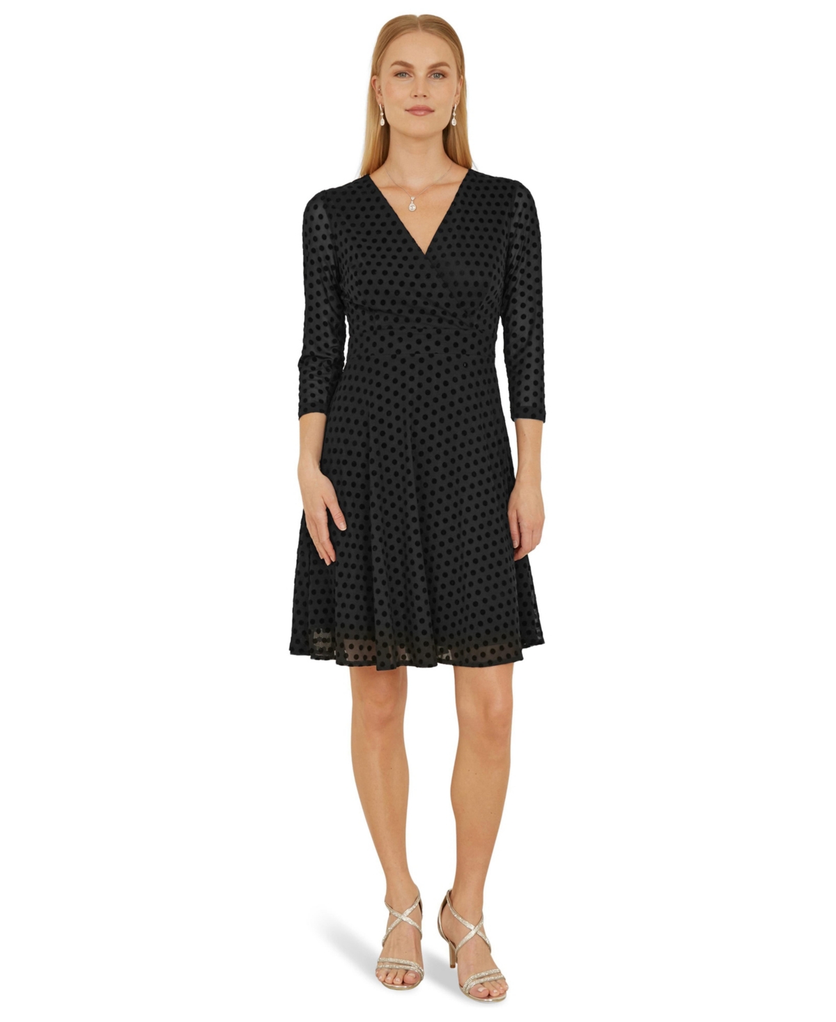 Click here for Yumi Womens V-Neck Mini Dress - Black prices