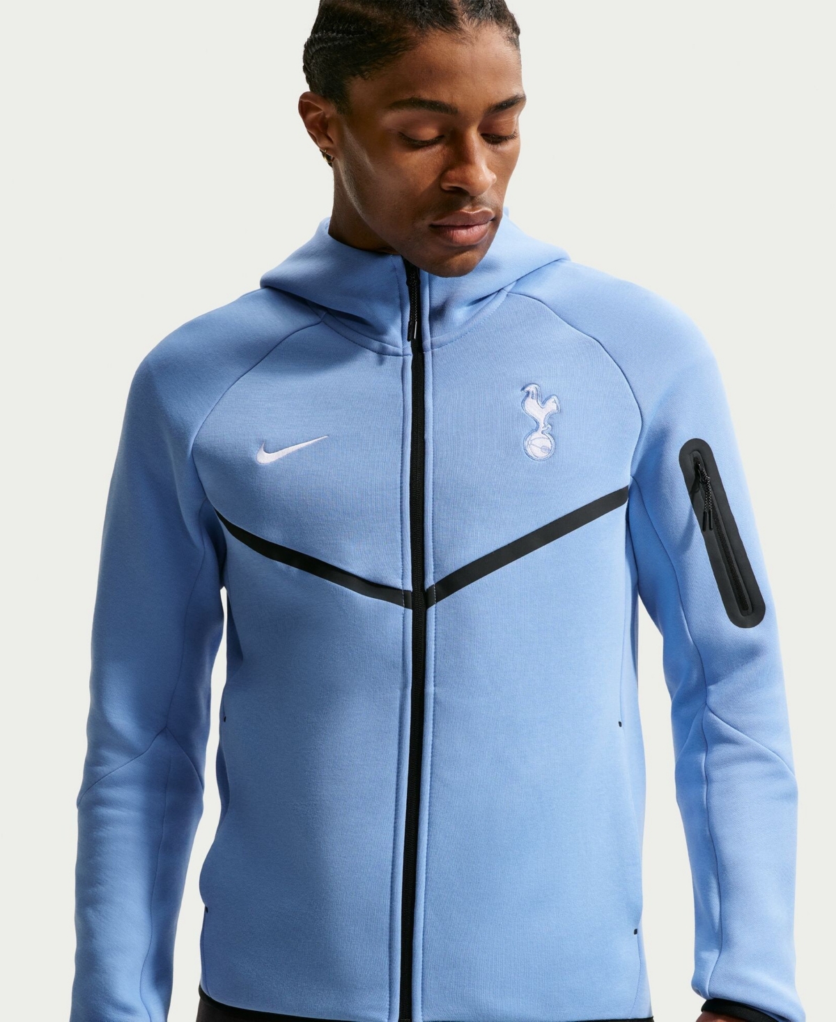 Click here for Nike Mens Blue Tottenham Hotspur Tech Fleece Windr... prices