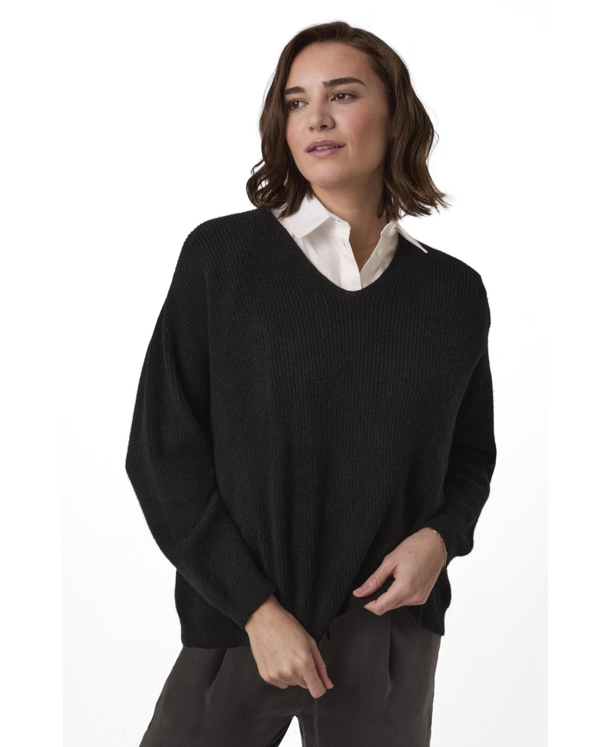 Click here for Celtic & Co. Womens Ribbed V-Neck Jumper - Black prices