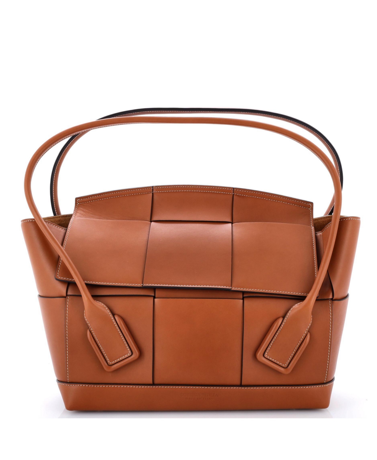 Click here for Pre-Owned Bottega Veneta Medium Arco Bag Maxi Intr... prices