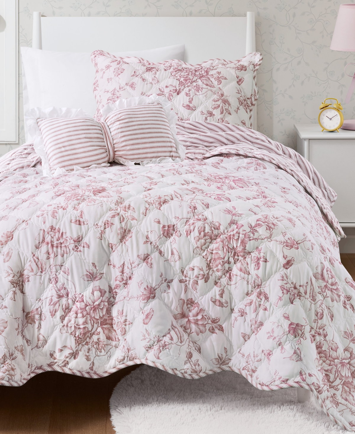 Click here for Madison Park Essentials Adele Reversible Floral 3-... prices