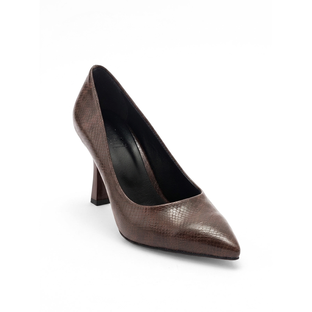Click here for Prologue Shoes Womens Forest Pointed Toe Pump (Wom... prices