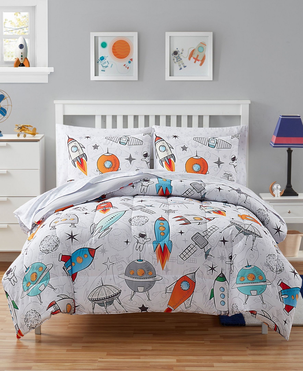 Click here for Sweet Home Collection Kids Outer Space 7-Piece Com... prices