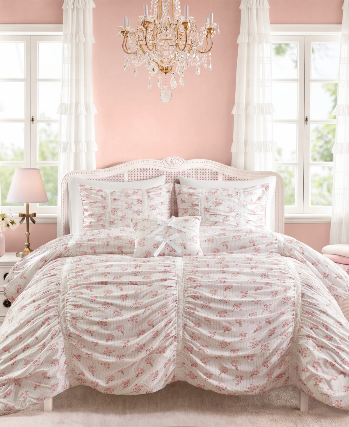 Click here for Intelligent Design Anabelle Ruched Floral 3-Piece... prices