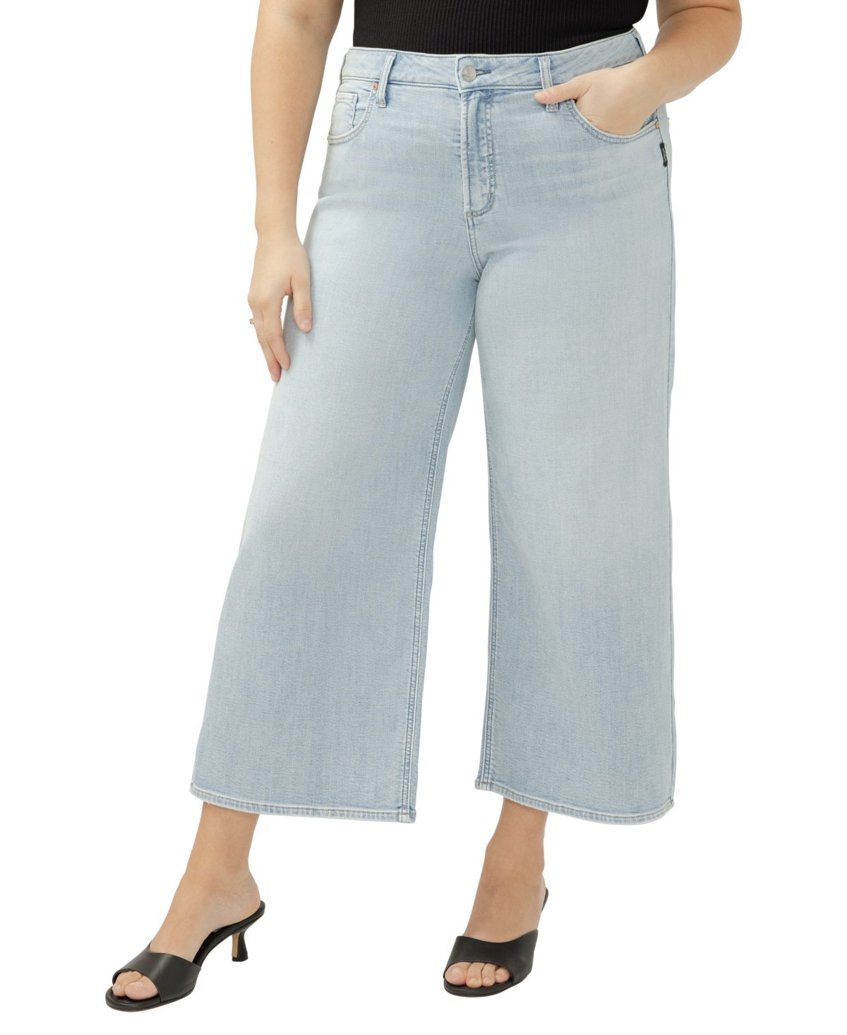 Click here for Silver Jeans Co. Plus Size Avery High-Rise Wide-Le... prices