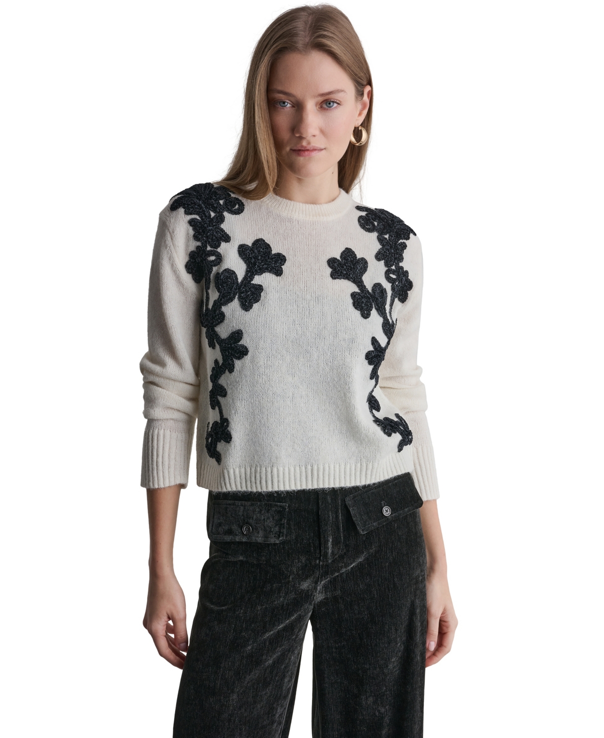Click here for Bcbg Womens Oversized Floral-Applique Crewneck Lon... prices
