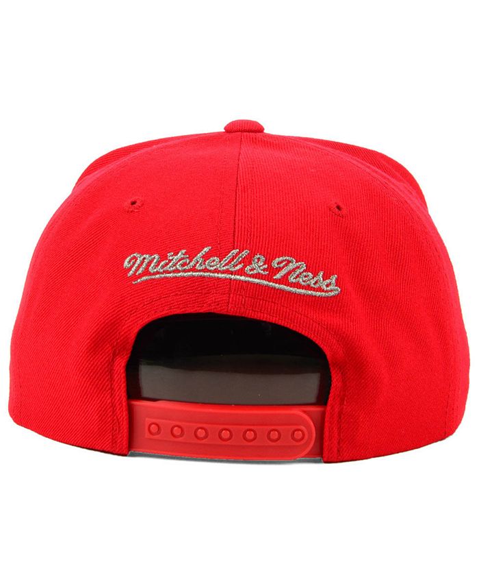 Mitchell & Ness Chicago Bulls 3M Mesh Snapback Cap - Macy's