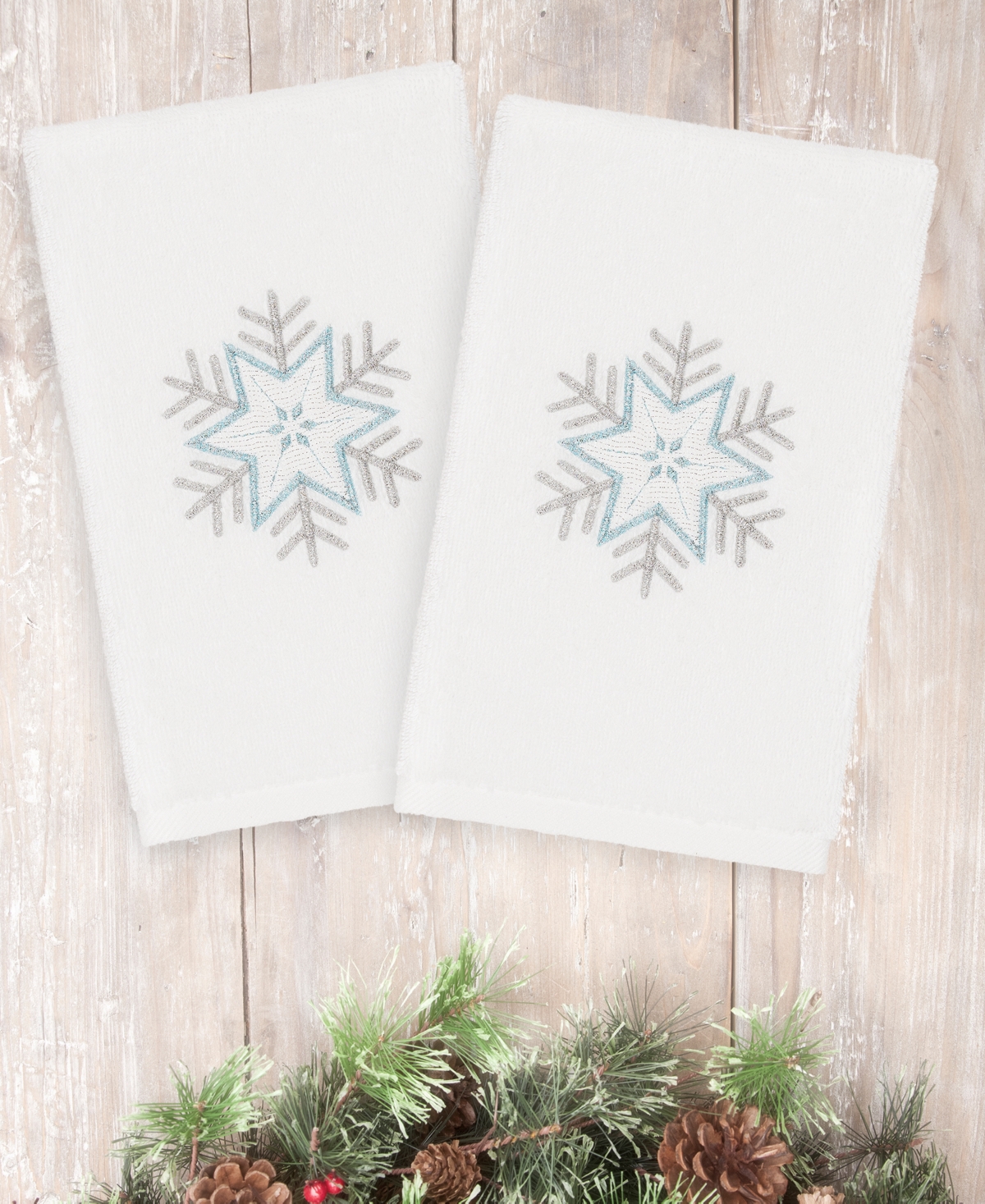 Linum Home Textiles Christmas Crystal Hand Towel Set Of 2