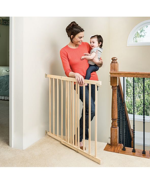 Evenflo Walk Thru Top of Stairs Baby Gate & Reviews - All Baby Gear ...