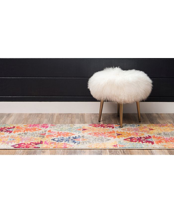 Bayshore Home CLOSEOUT! Arcata Arc1 2' 2" x 6' 7" Runner Area Rug - Macy's