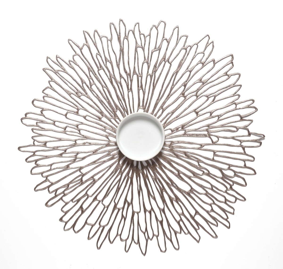 Click here for Chilewich Pressed Bloom Placemat - Gunmetal prices