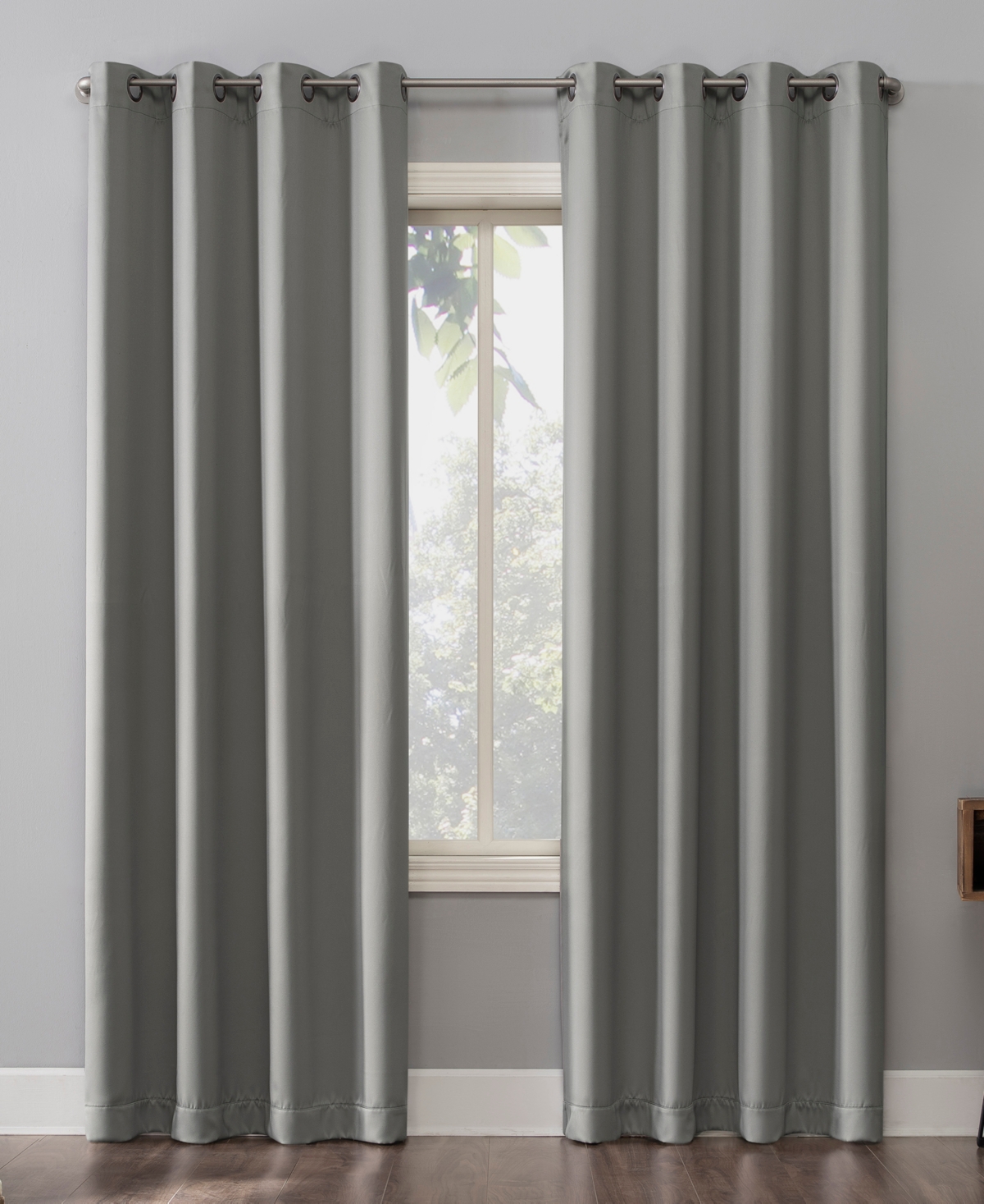 Click here for Oslo Theater Grade Extreme 100 Blackout Grommet Cu... prices
