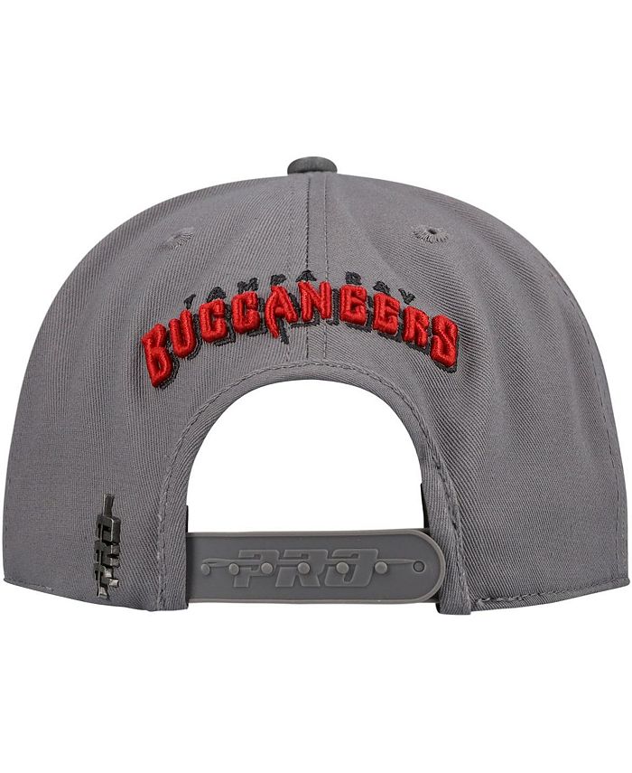 Pro Standard Men's Gray Tampa Bay Buccaneers Stacked Snapback Hat - Macy's