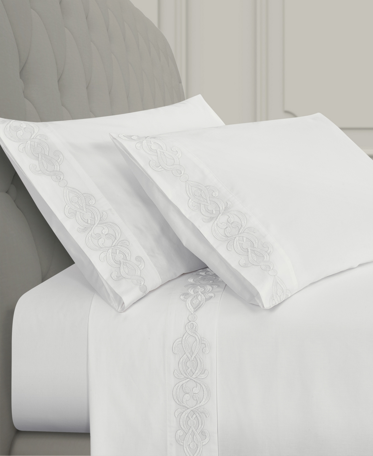 Click here for J Queen New York Imperial 4-Pc. Sheet Set  Califor... prices