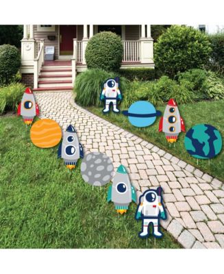 Big Dot of Happiness Blast Off to Outer Space - Astronaut Lawn Decor ...