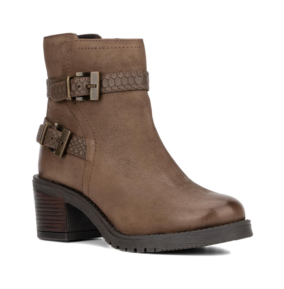 Click here for Vintage Foundry Co Womens Madison Bootie - Taupe prices