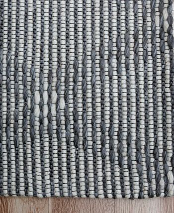 LR Home Oslo Blas 5' x 7'9" Area Rug - Macy's