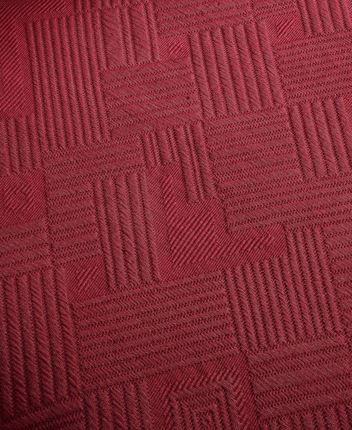 Superior Geometric Fret Textured Jacquard Matelasse All-Season 3-Piece ...