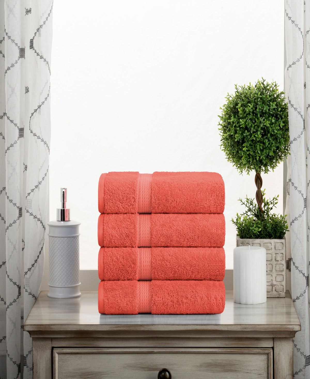 Click here for Superior 100 Egyptian Cotton 4-Piece Hand Towel Se... prices