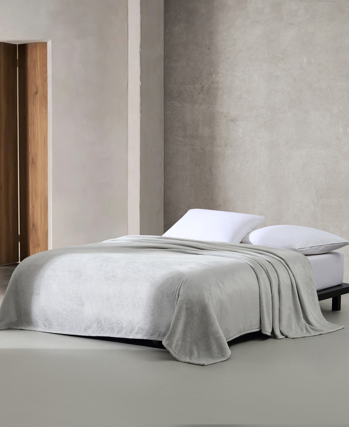 Click here for Calvin Klein Core Plush Solid Blanket  King - Ligh... prices