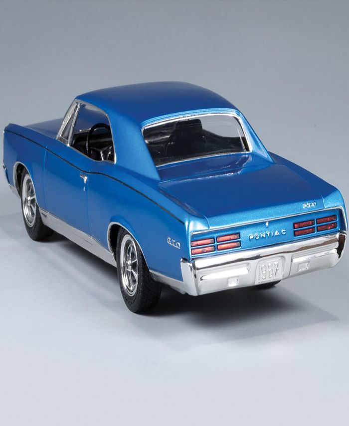 Round 2 1967 Pontiac Gto Model Kit - Macy's