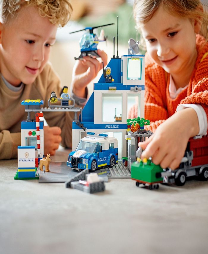 LEGO® City 60316 Police Station Toy Building Set with Police and Crook ...