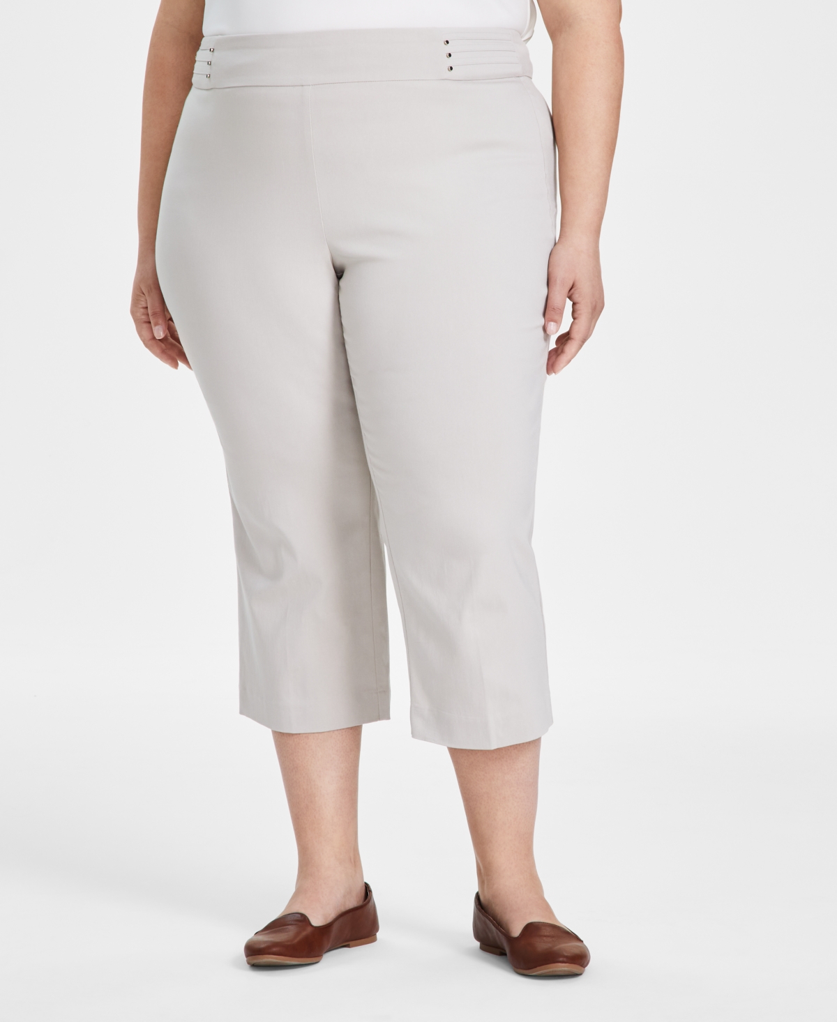 Click here for Jm Collection Plus Size Tummy Control Pull-On Capr... prices