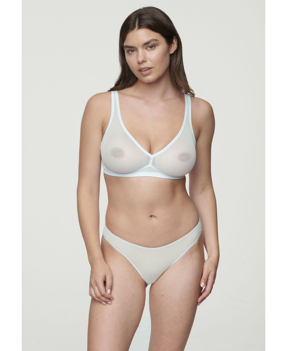 Click here for Cuup Womens The Mesh Wireless Plunge - Halo prices