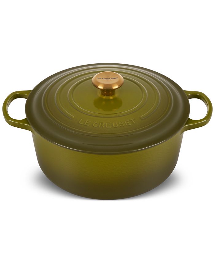 Le Creuset 7.25-Qt. Signature Enameled Cast Iron Round Dutch Oven - Macy's