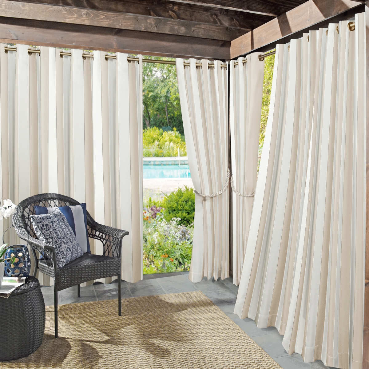 Click here for Valencia Cabana Stripe Indoor/Outdoor Uv Protectan... prices