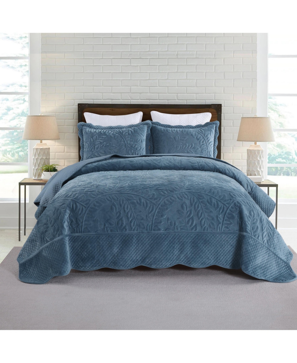 Click here for MarCielo 3 Pc Luxury Velvet Oversized Embroidery S... prices