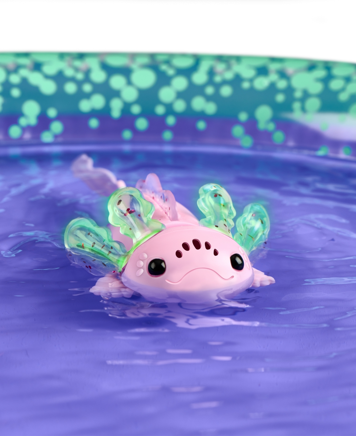 Fingerlings Interactive Baby Axolotl With Inflatable Pool In Multicolor ...