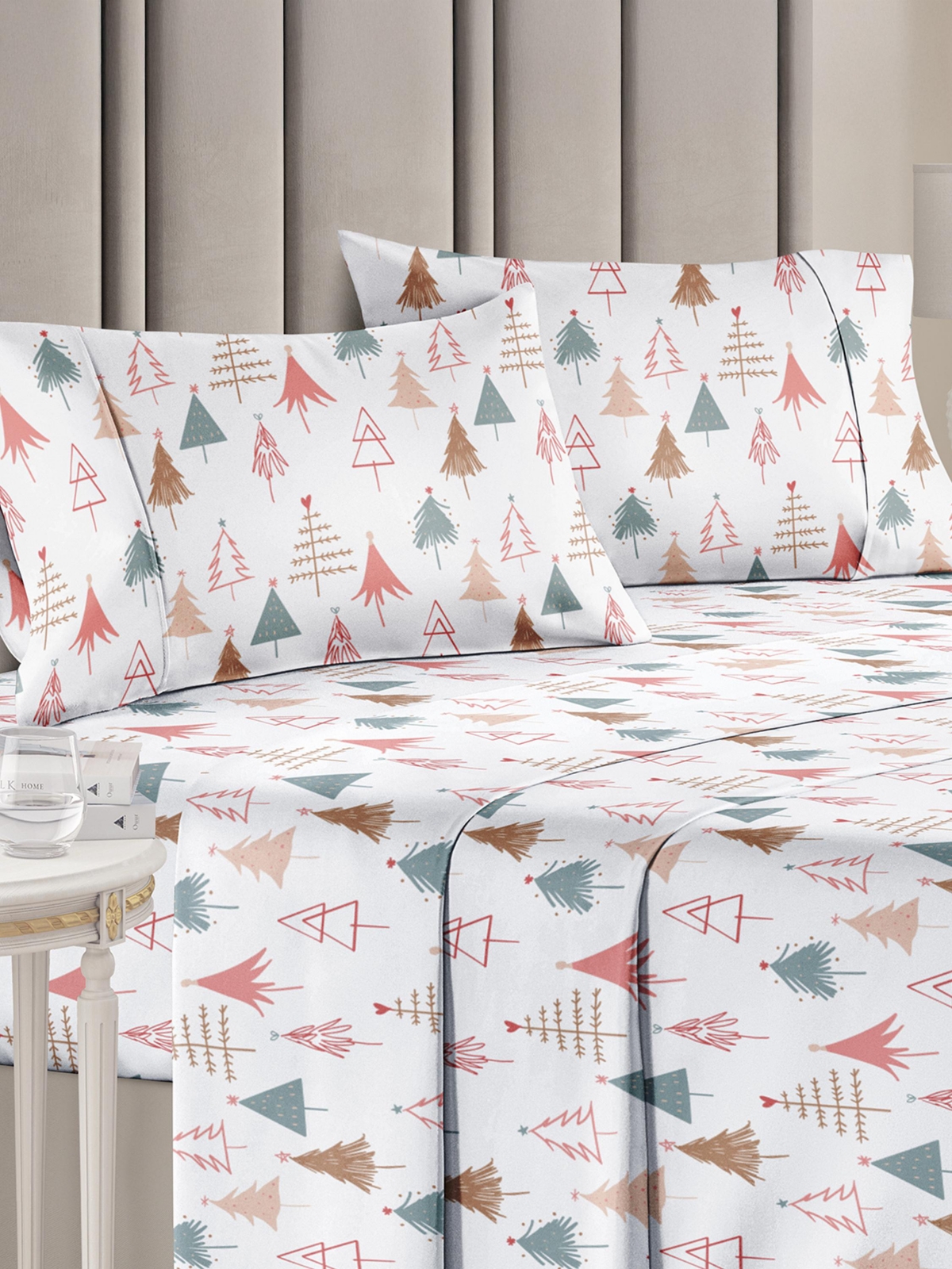 Click here for Christmas 4 Piece Microfiber Sheet Set (Queen - Ch... prices