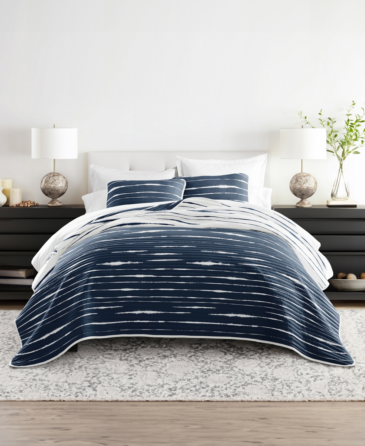 Click here for ienjoy Home Horizon Lines Reversible 3-Pc. Lightwe... prices