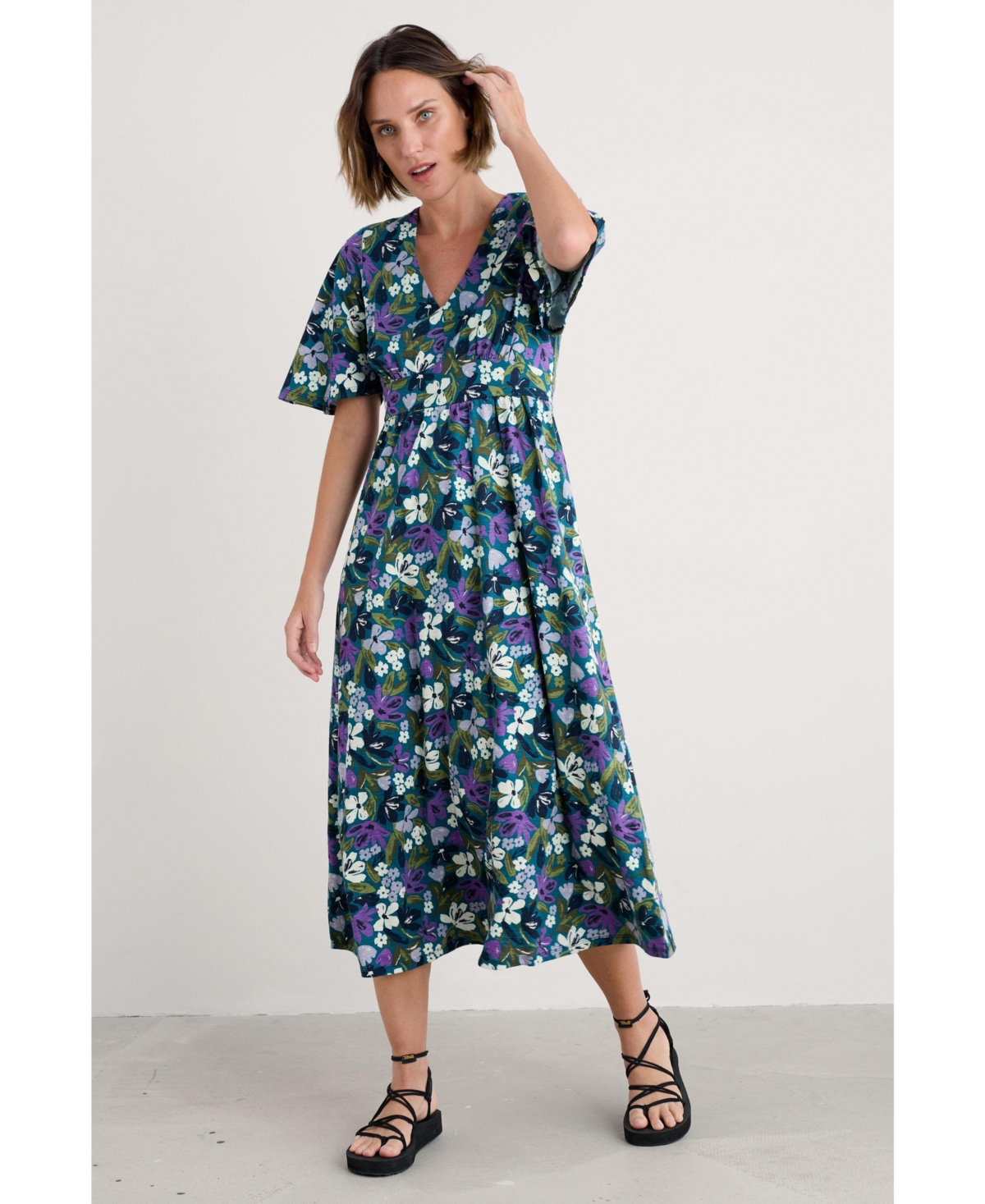 Click here for Seasalt Cornwall Womens Chateaux Half Sleeve Dress... prices