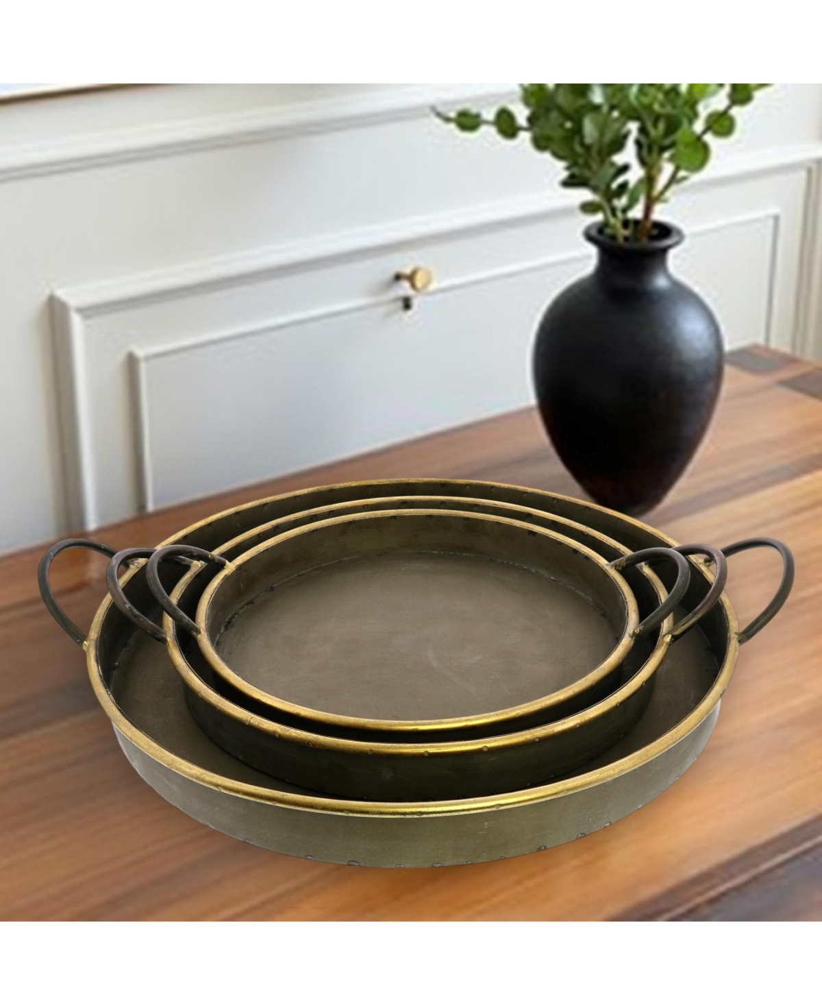 Click here for Versatile 3-Piece Round Tin Tray Set with Handles... prices