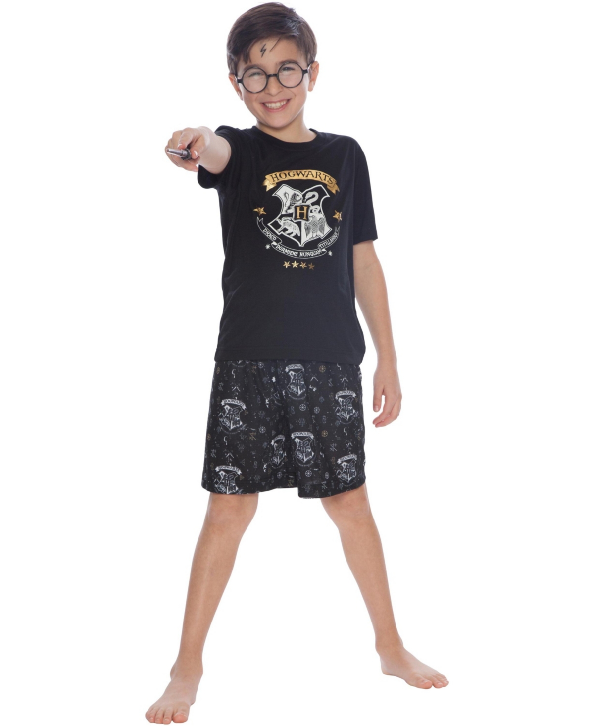 Click here for Harry Potter Boys Hogwarts Crest Wizard 2-Piece Ki... prices