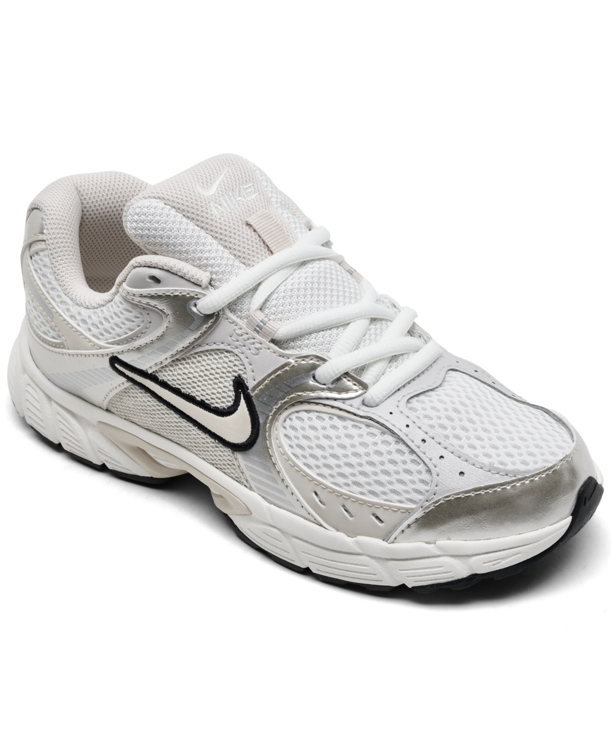 Click here for Nike Big Kids V5 Rnr Casual Sneakers from Finish L... prices