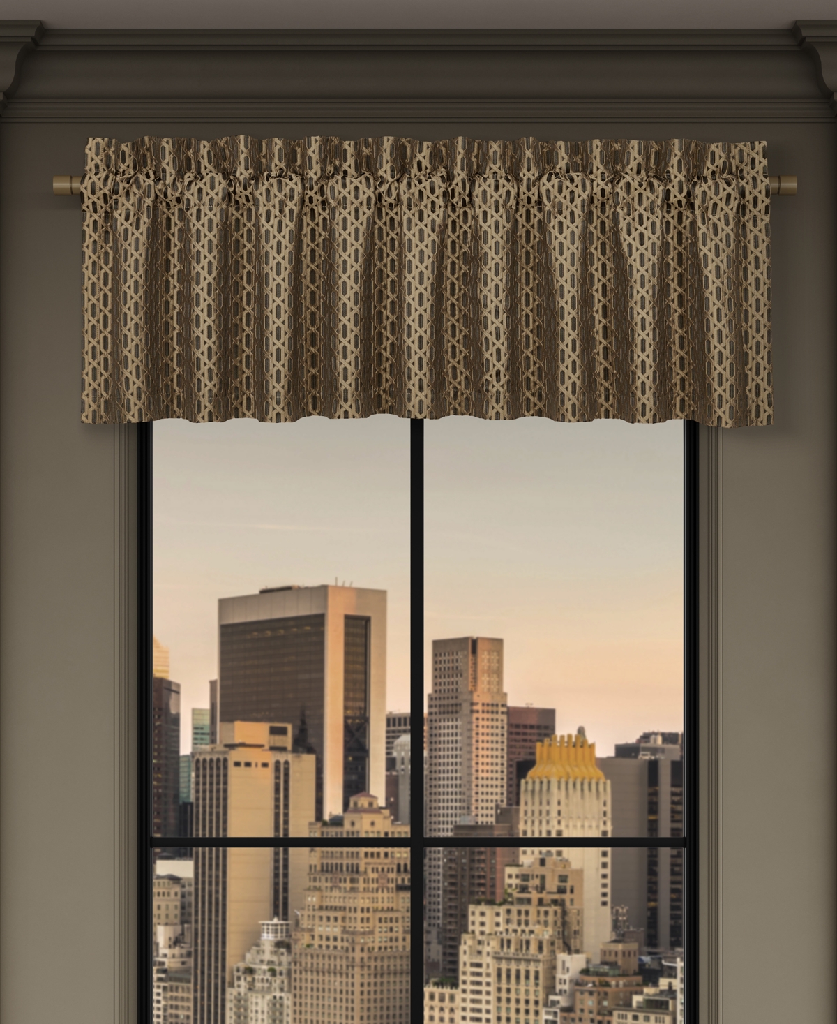 Click here for J Queen New York Metropolitan Window Straight Vala... prices
