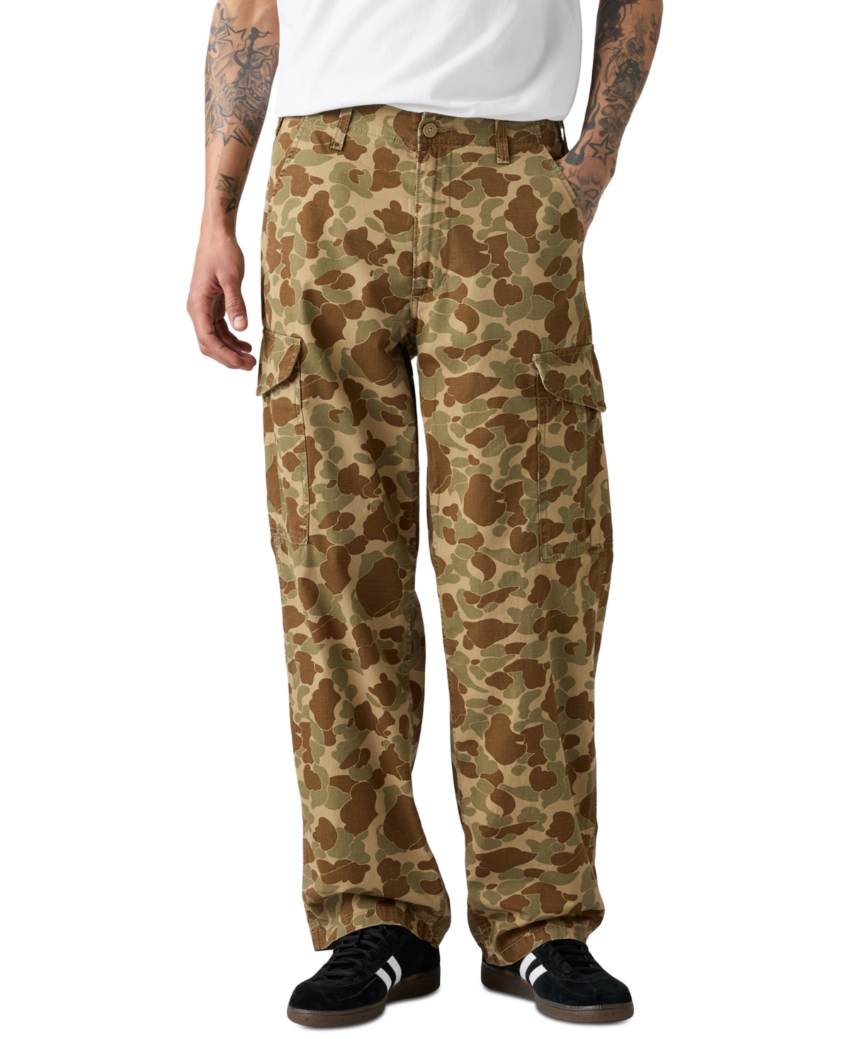 Click here for Levis Mens Xx Baggy Cargo Pants - Duck Camo prices