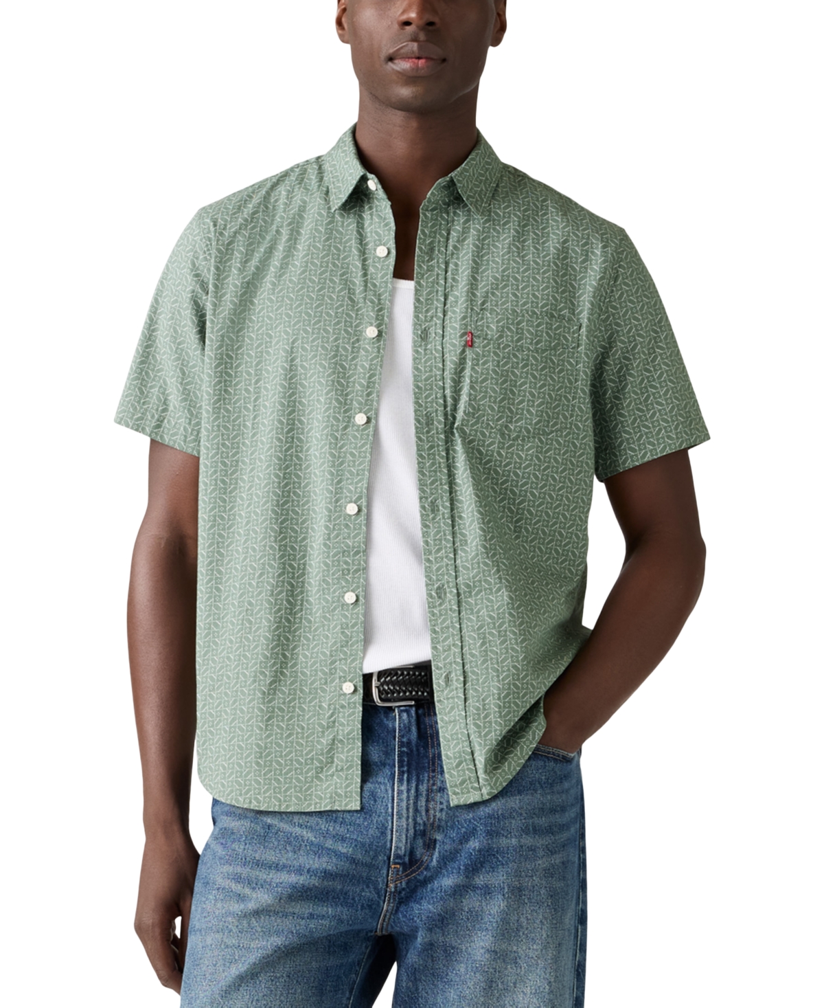 Click here for Levis Mens Classic 1 Pocket Short Sleeve Regular F... prices
