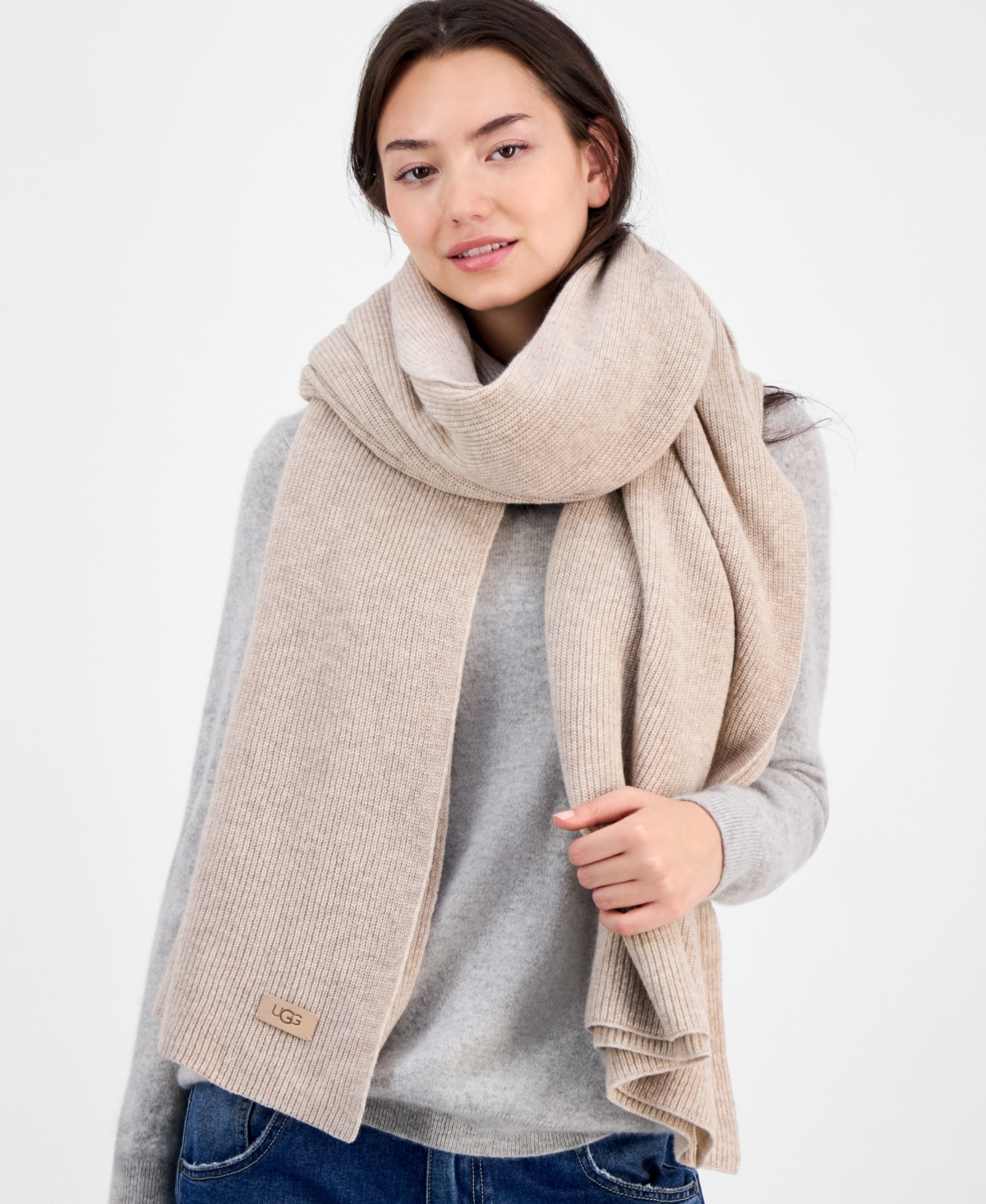 Click here for Ugg Luxe Wool & Cashmere Blanket Scarf - Grey prices