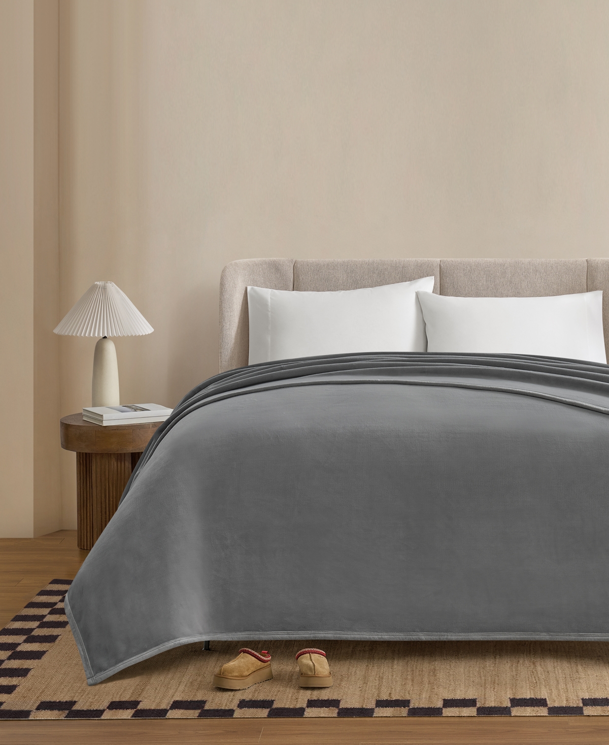 Click here for Ugg Coco Blanket  King - Seal Gray prices