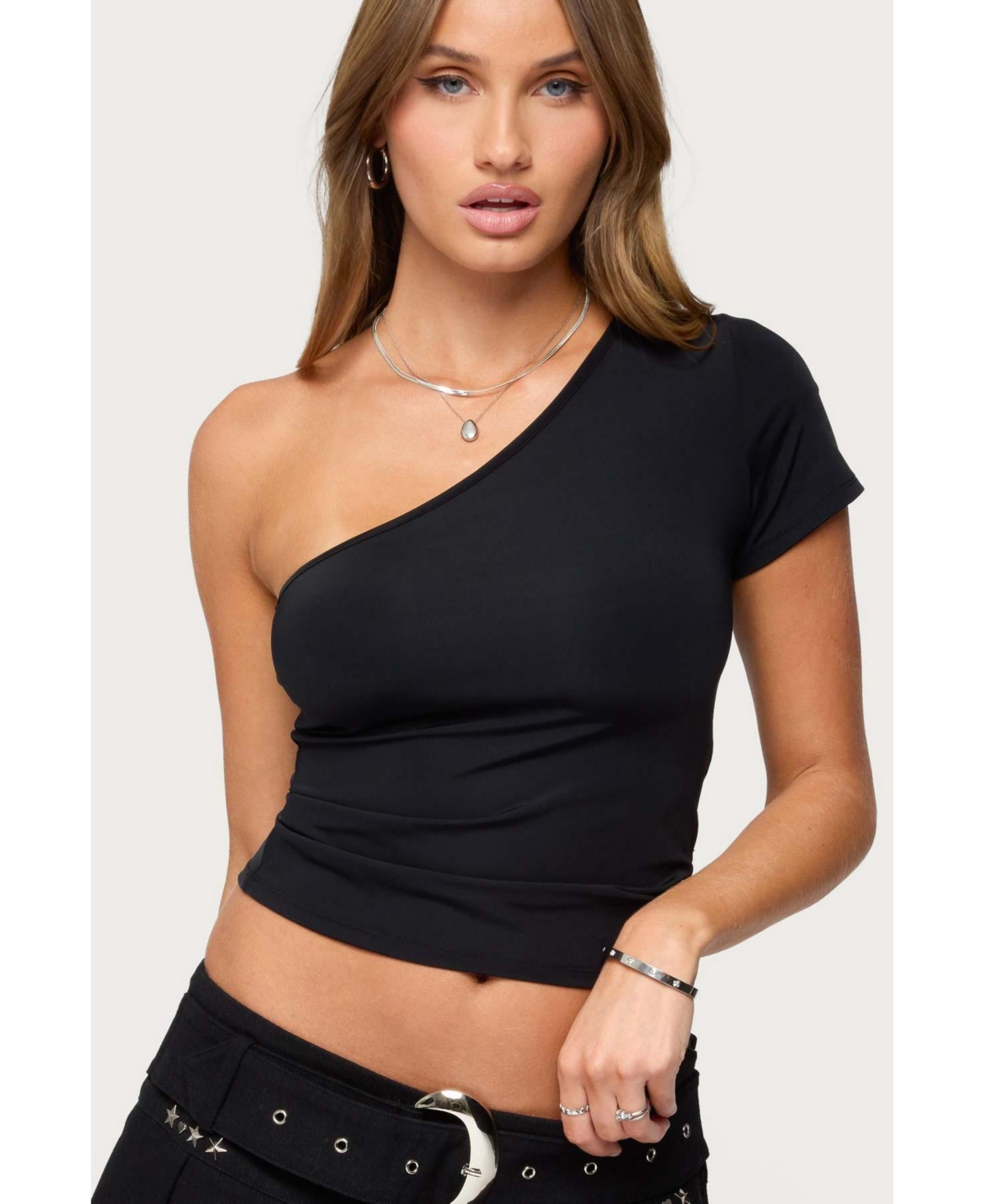 Click here for Edikted Womens Gayla One Shoulder Top - Black prices