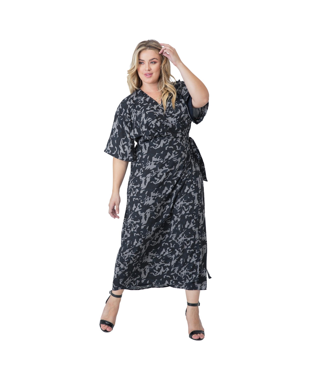 Click here for Standards & Practices Plus Size V-Neck Print Kimon... prices