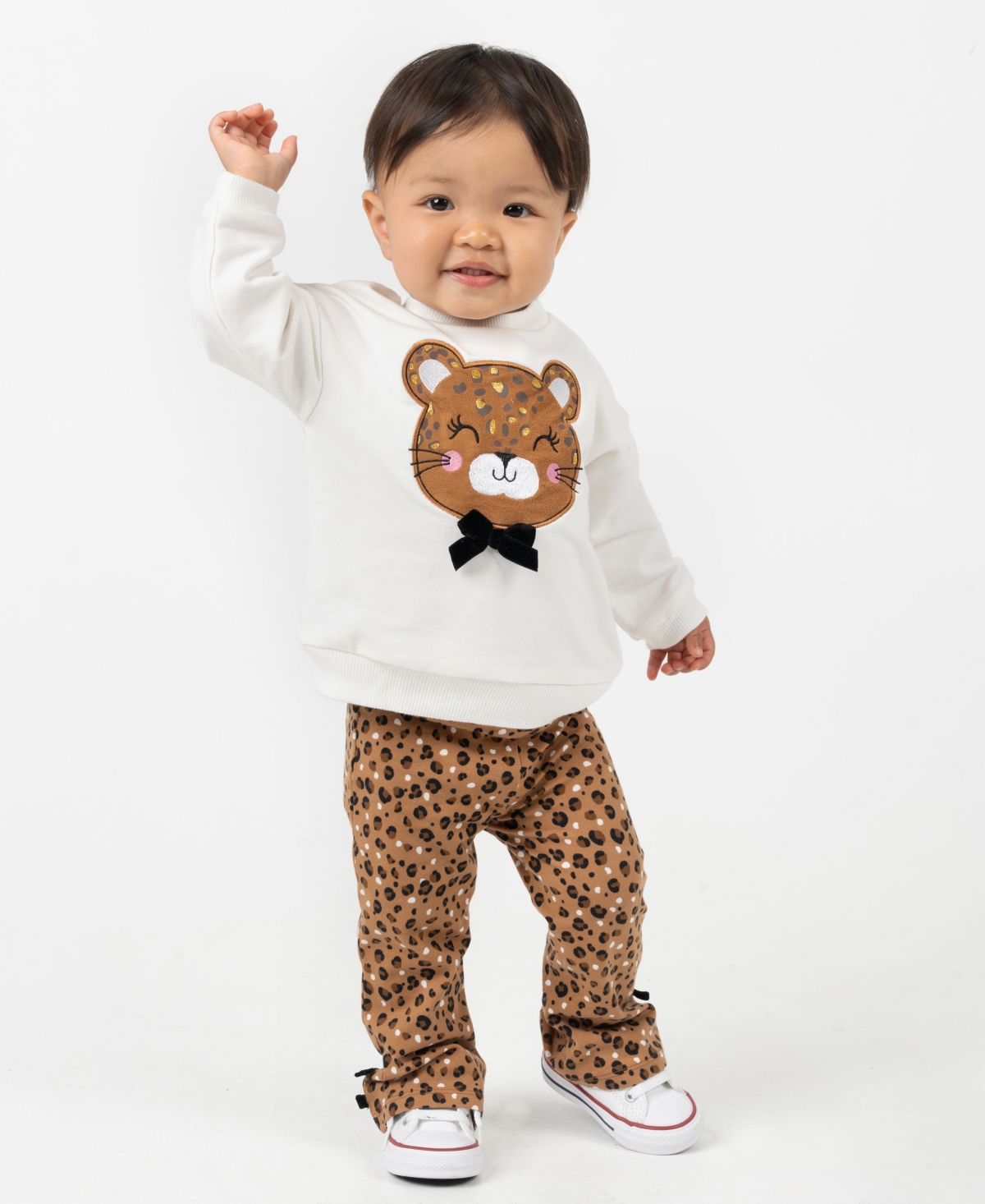 Click here for Rare Editions Baby Girl 2-Piece Cheetah Applique S... prices