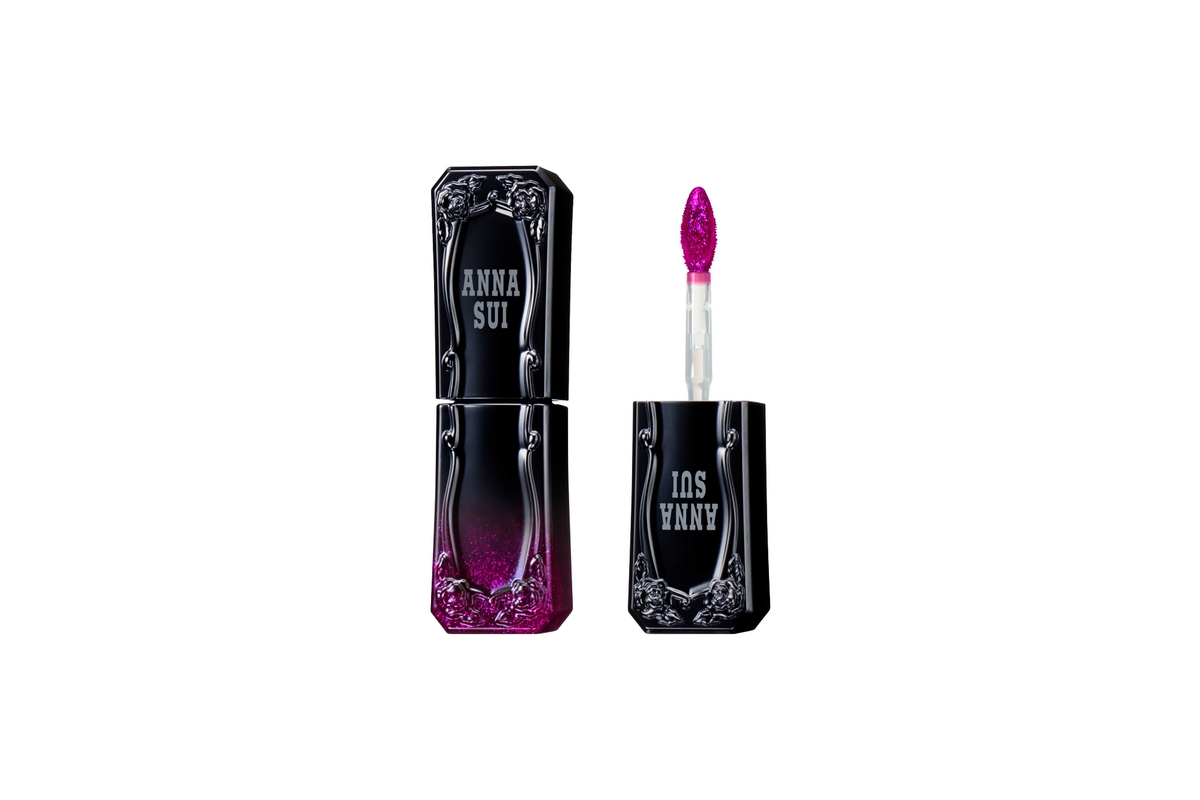 Click here for Anna Sui Tint Rouge 800 - American cherry 200 prices
